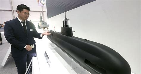 육해공 첨단 무기체계 전시 이순신 방위산업전 창원서 개막