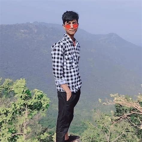 Rohan Paswan Editorrohan01 • Threads Say More