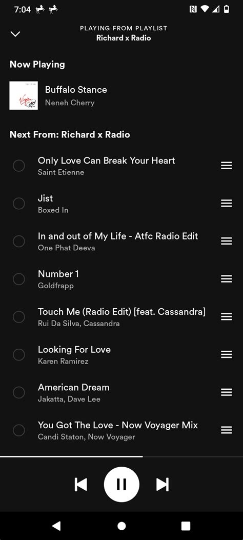 queue ignores playlist and repeats 4 5 tracks the spotify community