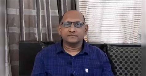 World Records Pune Based Dr Rajesh Shirodkar Recited 543 Ls Seats