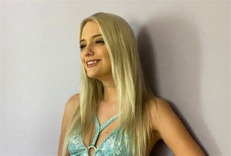 Kenna James Biography Age Images Height Figure Net Worth Bioofy