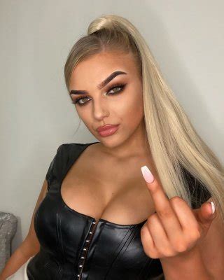 Middle Finger Flipped Off Loser Porn Pictures XXX Photos Sex Images PICTOA