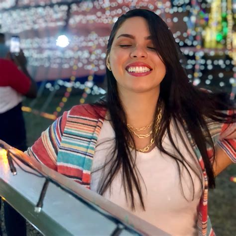 Daniela Barrera Youtube