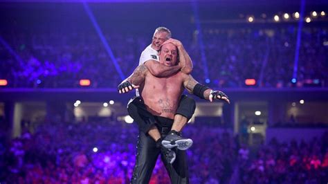 Shane Locks In The Sleeper Undertaker Begins To Lose Consciousness