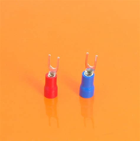 32mm Insulated Fork Terminal To Accept 050mm² 150mm² 22 18awg 3 Way Components 32mm Insulated Fork Terminal To Accept 050mm² 150mm² 22 18awg 3 Way Components