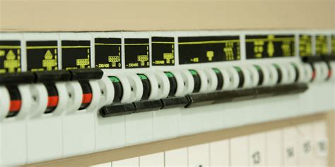 What Is The Difference Between RCD Switches Circuit Breakers TLE