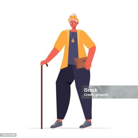 지팡이 시니어 여성 만화 캐릭터 서 포즈캐주얼 트렌디 한 옷을 입은 노인 가공의 인물에 대한 스톡 벡터 아트 및 기타 이미지 가공의 인물 가지 식물 부위 개념