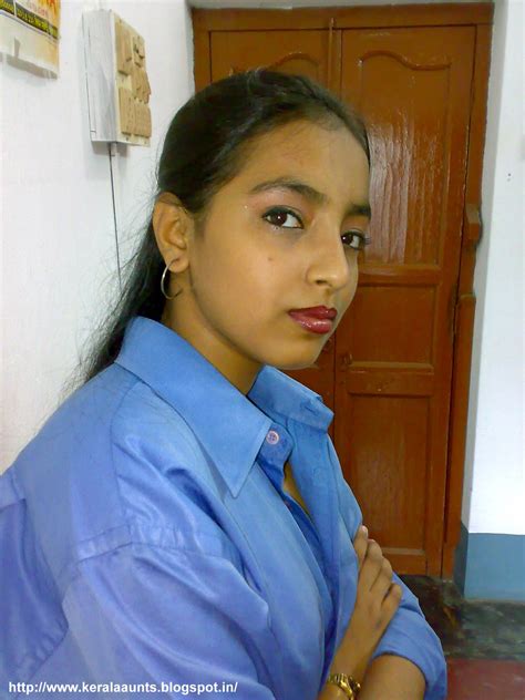 South Indian Tamil Girl Sujatha Fully Nude Pictures With Her Lover