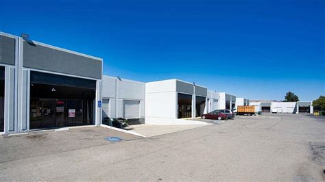 Parkway Commerce Center Link Business Parks