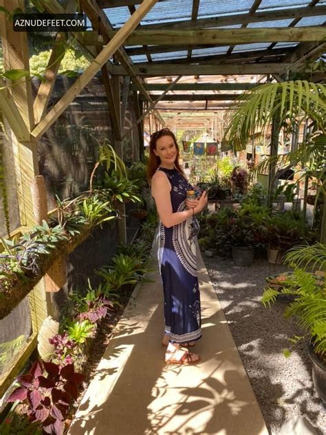 Jennifer Marshall Feet Aznudefeet