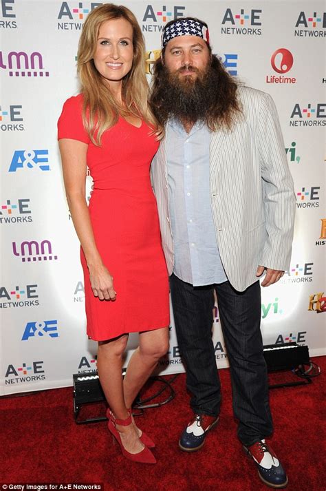 Jenna Dewan Tatum And Heather Grahams Stunning Figures Are Shown Off