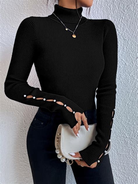 كنزة صوف ياقة دائري تفاصيل ازرار