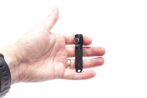 Lumintop Frog Review Tiny Flashlight With Side Switch And 570 Lumens 1lumen