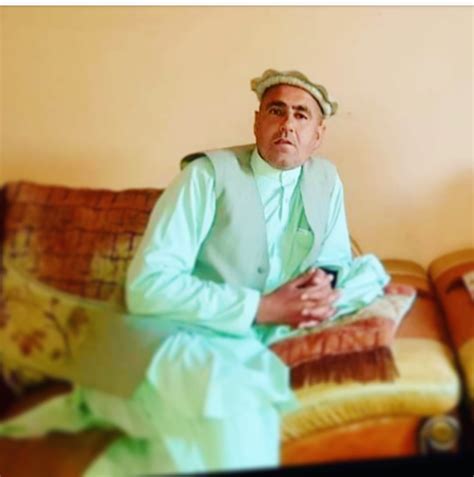 محمد کریم خان اکاخیل رسمی صفحه