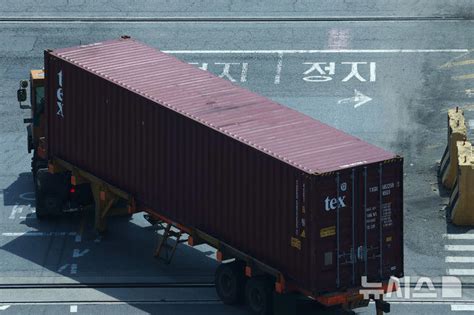 美관세 충격 얼마나 컸나산업생산·물가 지표 주목 경제전망대