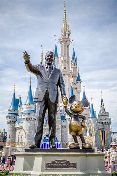 15 680 Photos De Mickey Photos De Stock Gratuites Et Libres De Droits