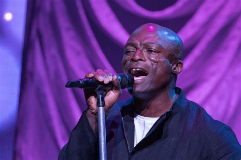 Heidi Klums Ex Seal Causes A Stir In Beaming Photos As Hes Joined By