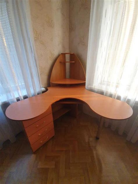 Письмовий стіл — ціна 2000 грн у каталозі Столи Купити товари для дому та побуту за доступною