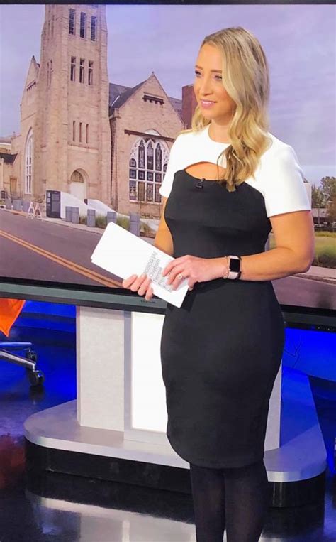 Mearl Yall Help Me Welcome Winnie Wright She Is Our New Fox13 Weekend Morning Anchor And A