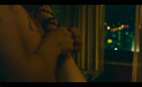 Anne Hathaway Underwear Scene In The Idea Of You Aznude