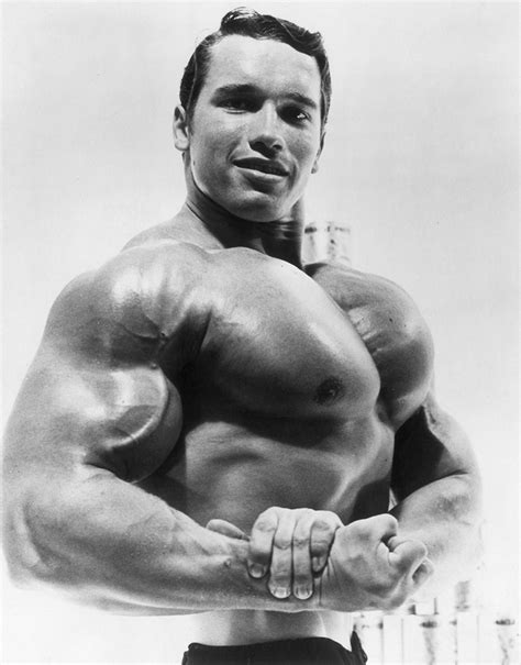 Arnold Schwarzenegger Bodybuilding Chest
