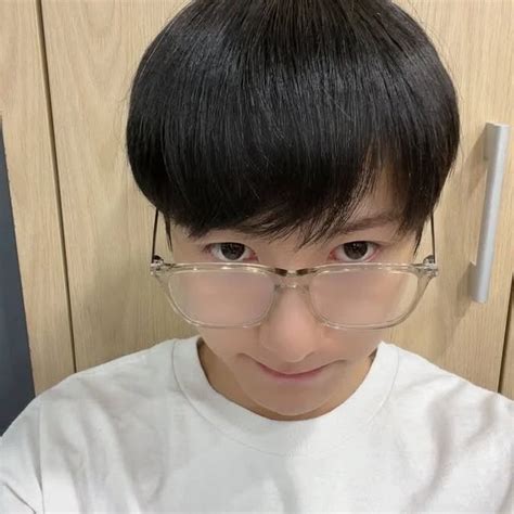 Micel W Micel99 • Threads Say More