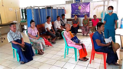 သဲကုန်းမြို့နယ်၌ အငြိမ်းစားနိုင်ငံ့ဝန်ထမ်းများအား ကျန်းမာရေးစောင့်ရှောက်မှုဆောင်ရွက်ပေး