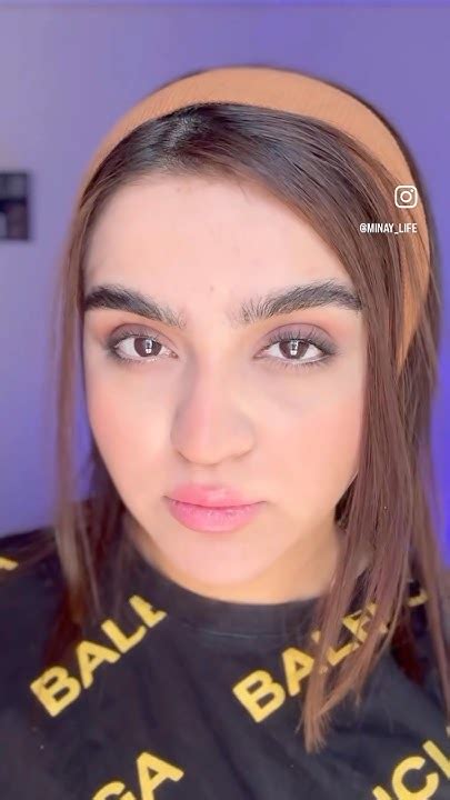 تو خونه بن مژه بزن🤭بنمژهآرایشچشم Youtube