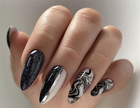 Pin Di Gadirovanaz Su Маникюр Unghie Idee Unghie Graziose Unghie