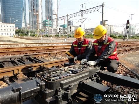 코레일 전기철도 유지보수 매뉴얼 저작권 등록 완료