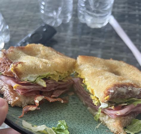 Lunch Time Ham Sam R Sandwich