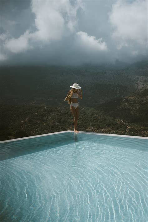 Zoe Pastelle X Luise Blumstengel Behance