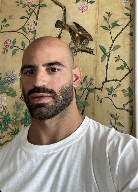 Bald Head With Beard Bald Men With Beards Hairy Men Beard Styles For