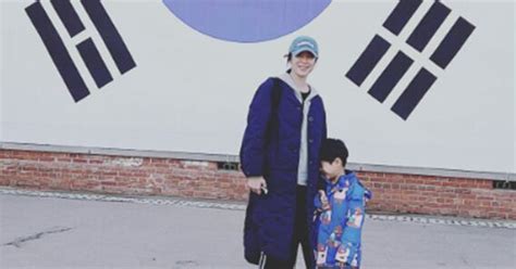 김효진 ‘우월한 유전자 두 아들 공개 “첫째가 찍어준 사진”