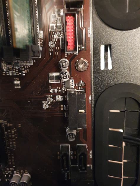 Does it make any difference if i use the jusb3 or jusb4? : r/pcmasterrace