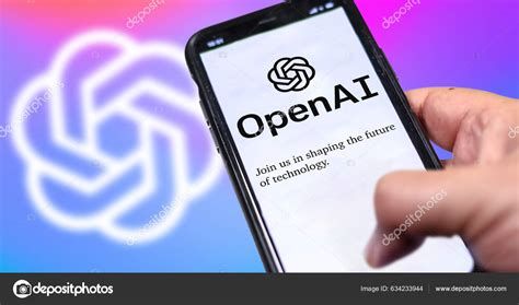 San Francisco Dec 2022 Hand Holding Phone Openai Website Screen — Foto