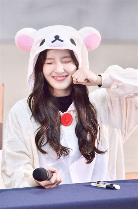 Momoland Wallpapers Wallpaper Cave