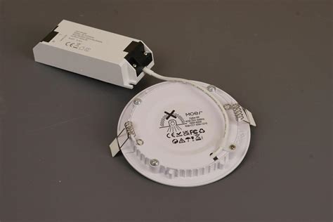 Tuya Zigbee Matter Thread Gateway Smart Home Bridge Matter Hub Moes