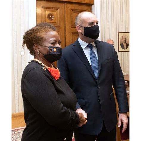 Президентът Последователните социално икономически политики са необходимост за преодоляване на