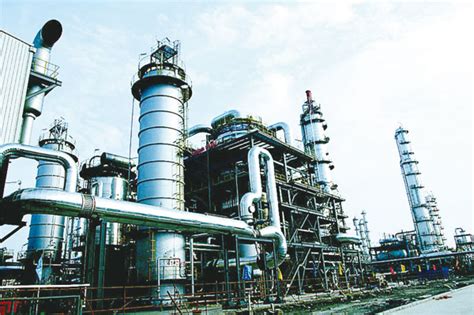 石油化工防腐蚀涂料解决方案 石油化工防腐蚀涂料解决方案 免费咨询400 990 6393