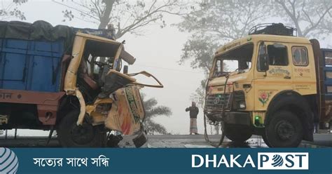 ঘন কুয়াশায় হাটিকুমরুল মহাসড়কে দুর্ঘটনায় নিহত ২ আহত ৭