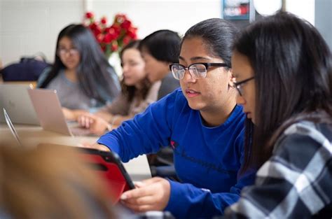 Illinois Techs Masters In Computer Science Program Jumps 16 Places In