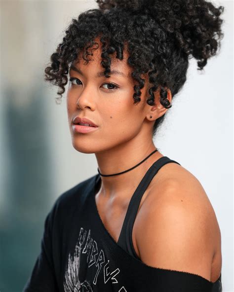 Nichele Lambert Nichelelambert • Instagram Photos And Videos