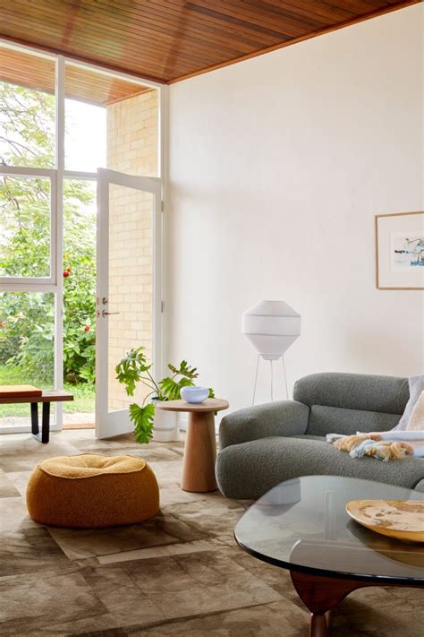 Design Theory Updates Mid Century Coastal Home In Perth