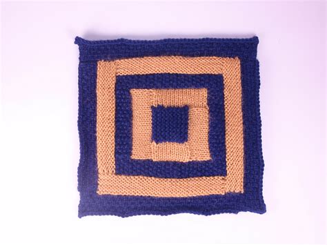 Ravelry Textured Log Cabin Square Pattern By Fiona Hamilton Maclaren