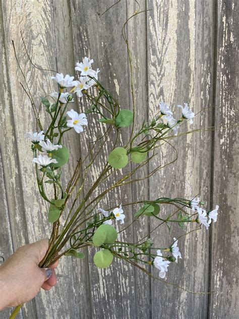 White Filler Flower Twig Nomads Path Spray 38″ Keleas Florals