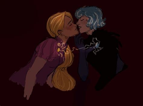 Pin De Cornélia Eleonora Em Princess Casais Lésbicos Fofos Casais