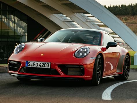 2022 Porsche 911 Carrera 4 Gts Specs Performance And Photos Autoevolution