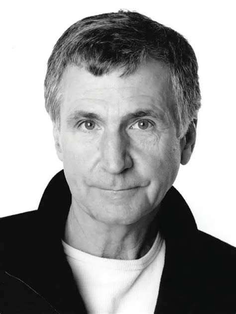 Sean Kernan Born June 19 1942 American Photographer World Biographical Encyclopedia