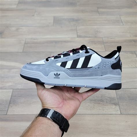Серо-чёрные подростковые и мужские кроссовки Адидас АДИ 2000 | Adidas ...